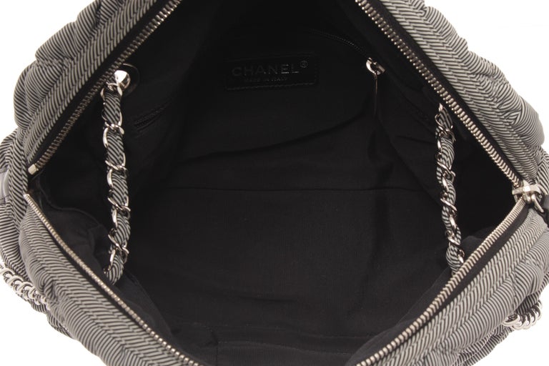 Chanel Gray Fabric X Nylon Bubble Shoulder Bag For Sale at 1stDibs
