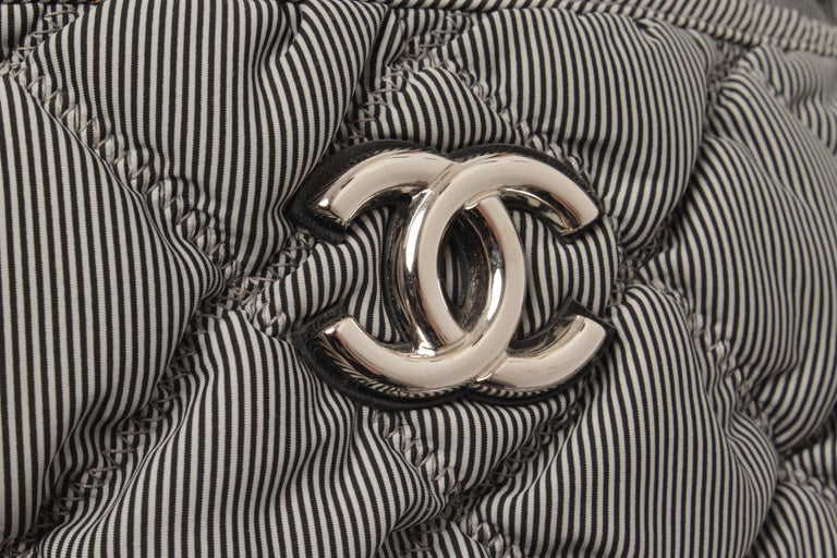 Chanel Gray Fabric X Nylon Bubble Shoulder Bag For Sale at 1stDibs