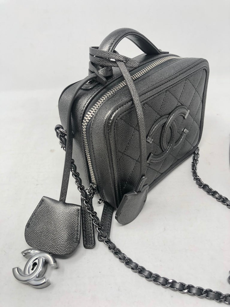 Chanel Gray Metallic Small Vanity Case Crossbody at 1stDibs | chanel ...