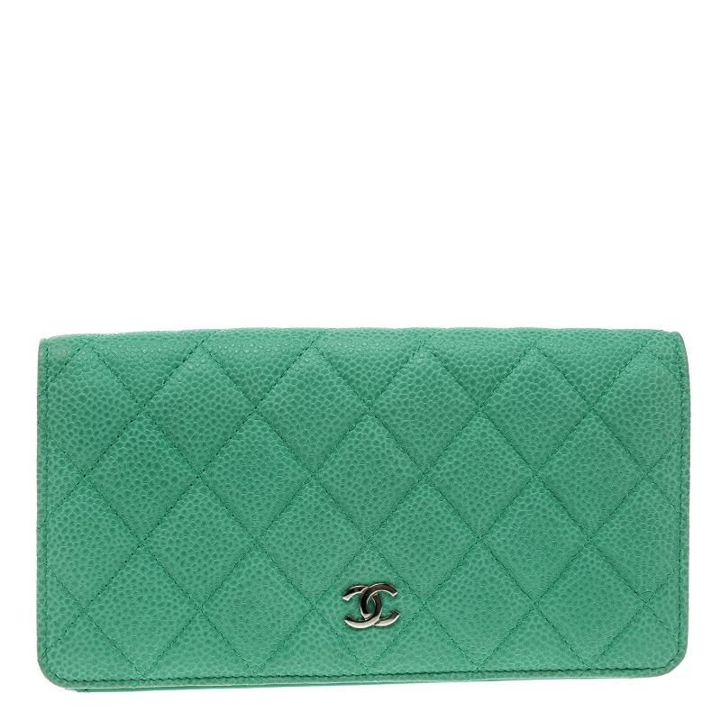 Chanel Green Wallet - 6 For Sale on 1stDibs
