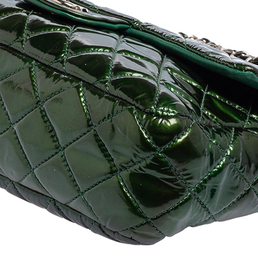 Chanel Green Quilted Patent Leather Jumbo Classic Single Flap Bag at ...