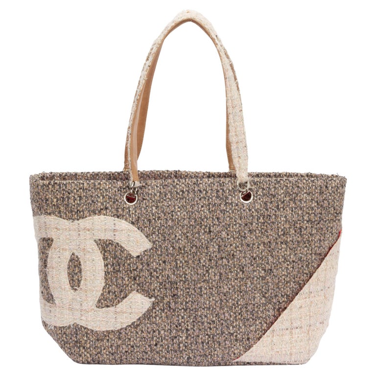 Chanel Grey Bouclè Wool Bag For Sale at 1stDibs