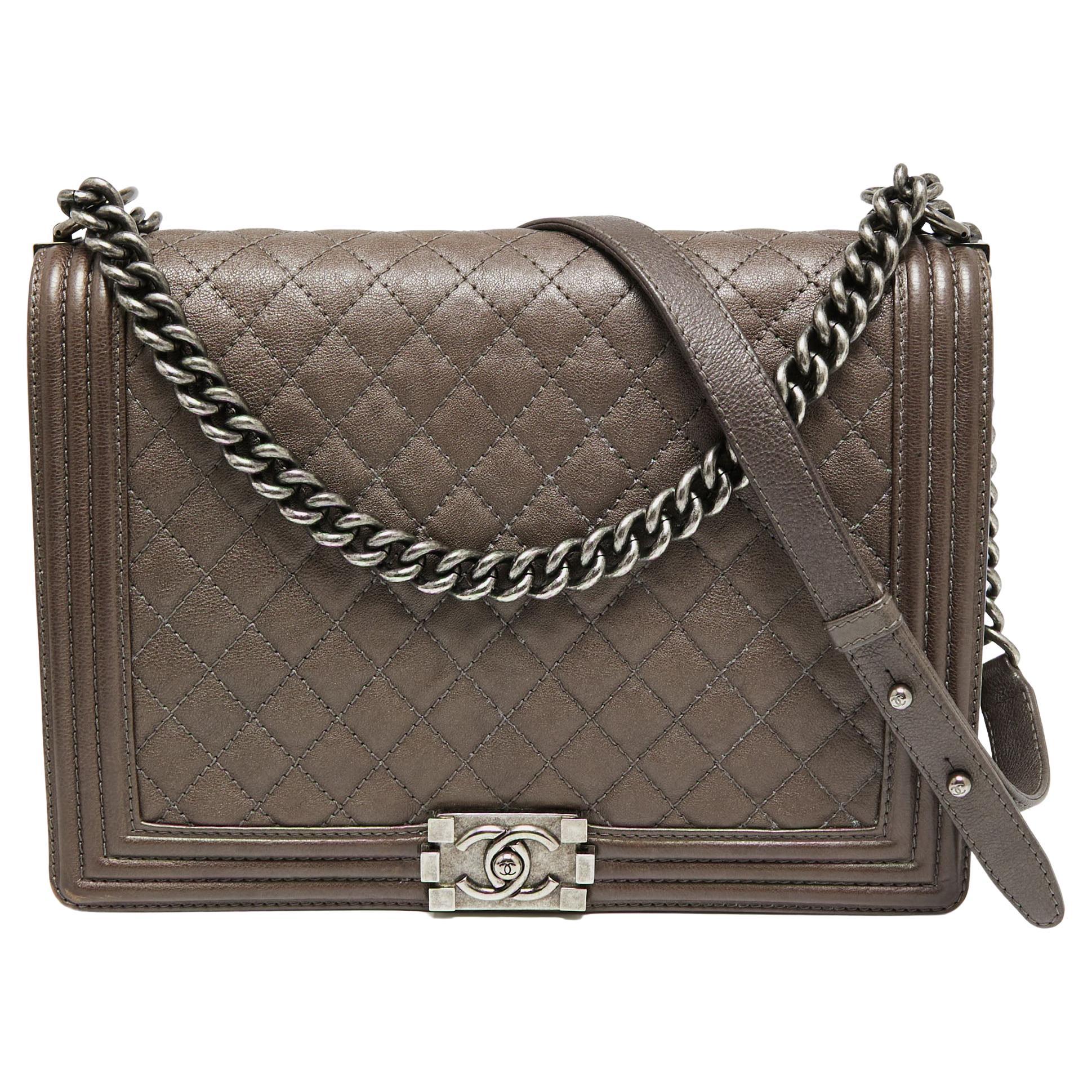 Chanel Grey Quilted Leather Reissue 2.55 Classic 226 Flap Bag For Sale ...