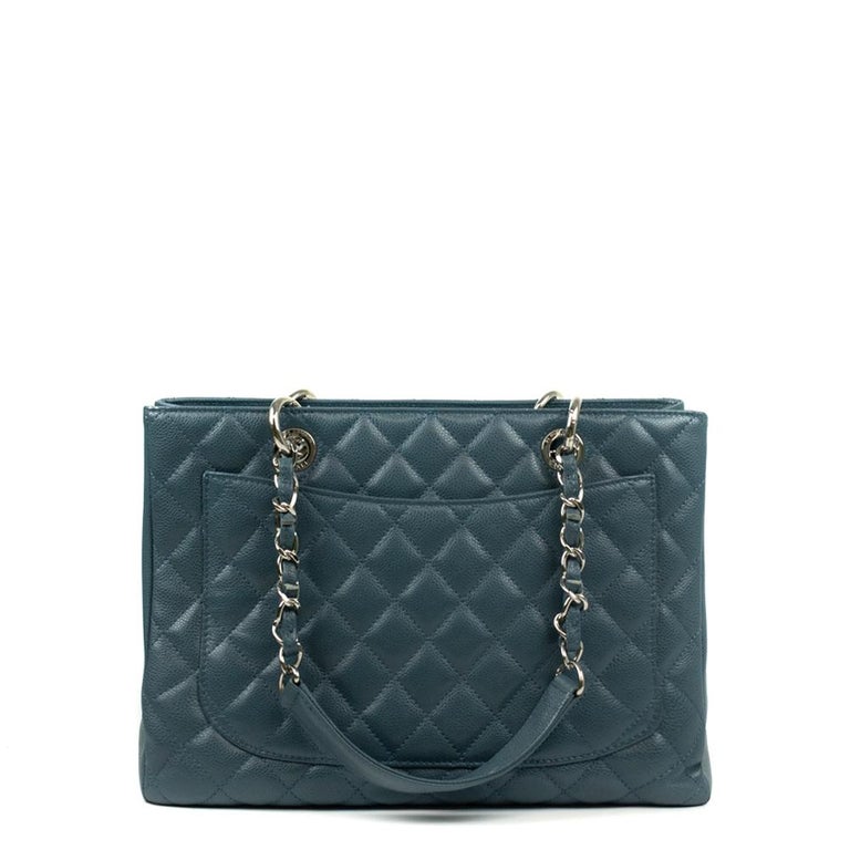 Chanel, GST in blue leather For Sale at 1stDibs
