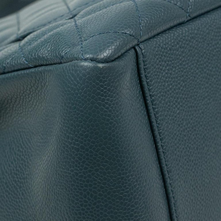 Chanel, GST in blue leather For Sale at 1stDibs