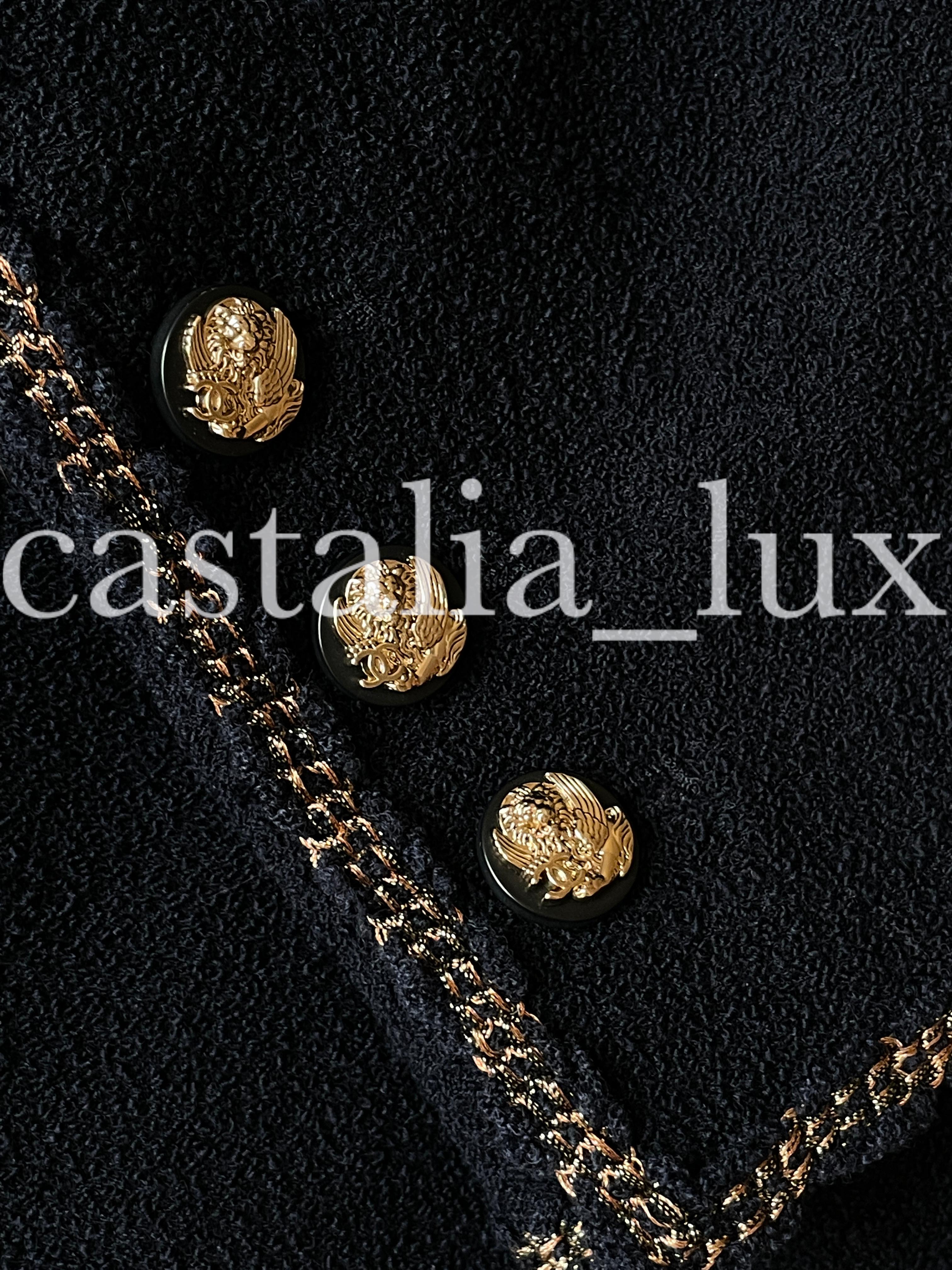 Chanel Iconic Paris / Venice Little Tweed Jacket For Sale at 1stDibs