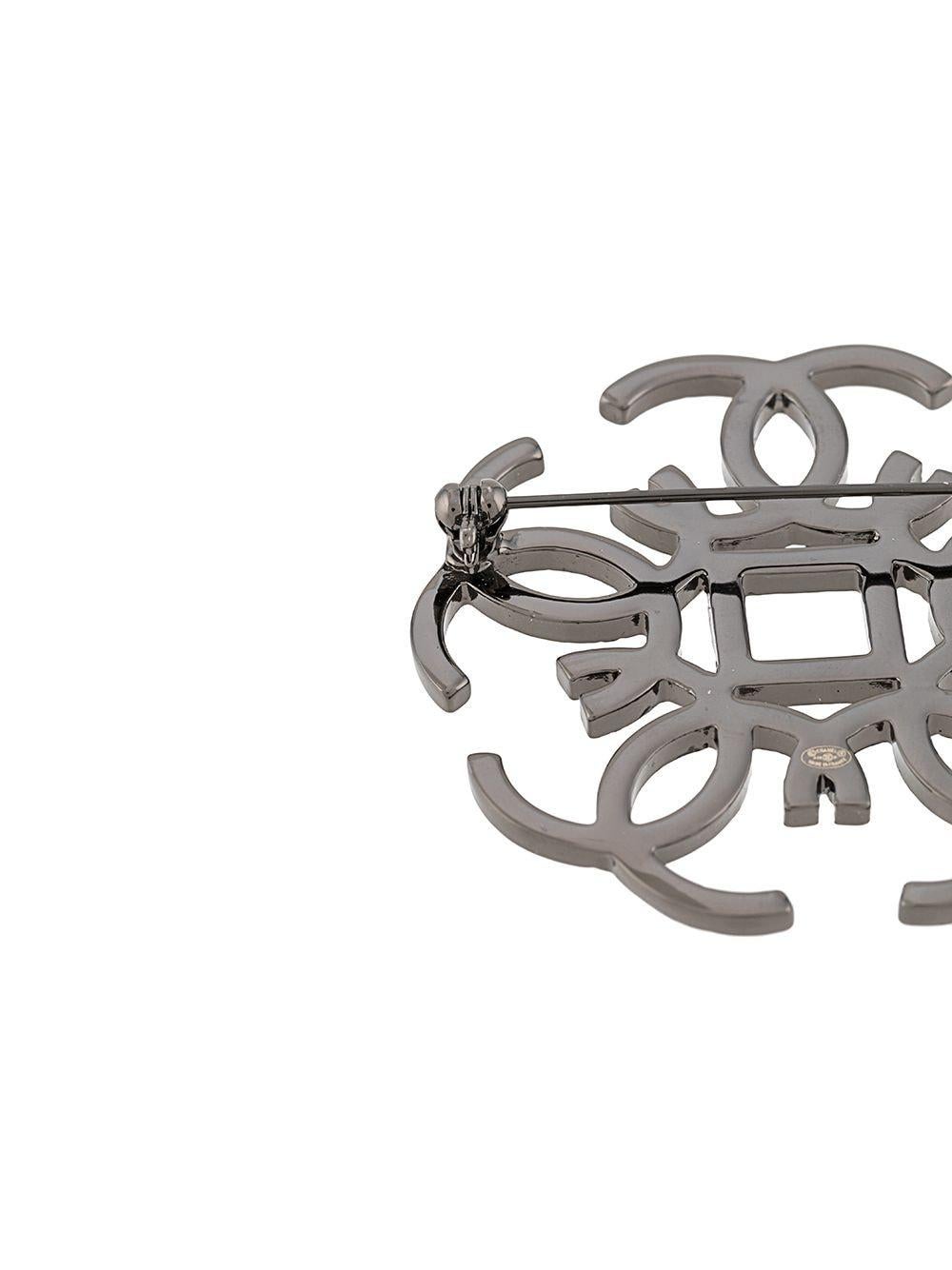 Chanel Interlocking CC Embellished Brooch at 1stDibs | chanel cut-off ...