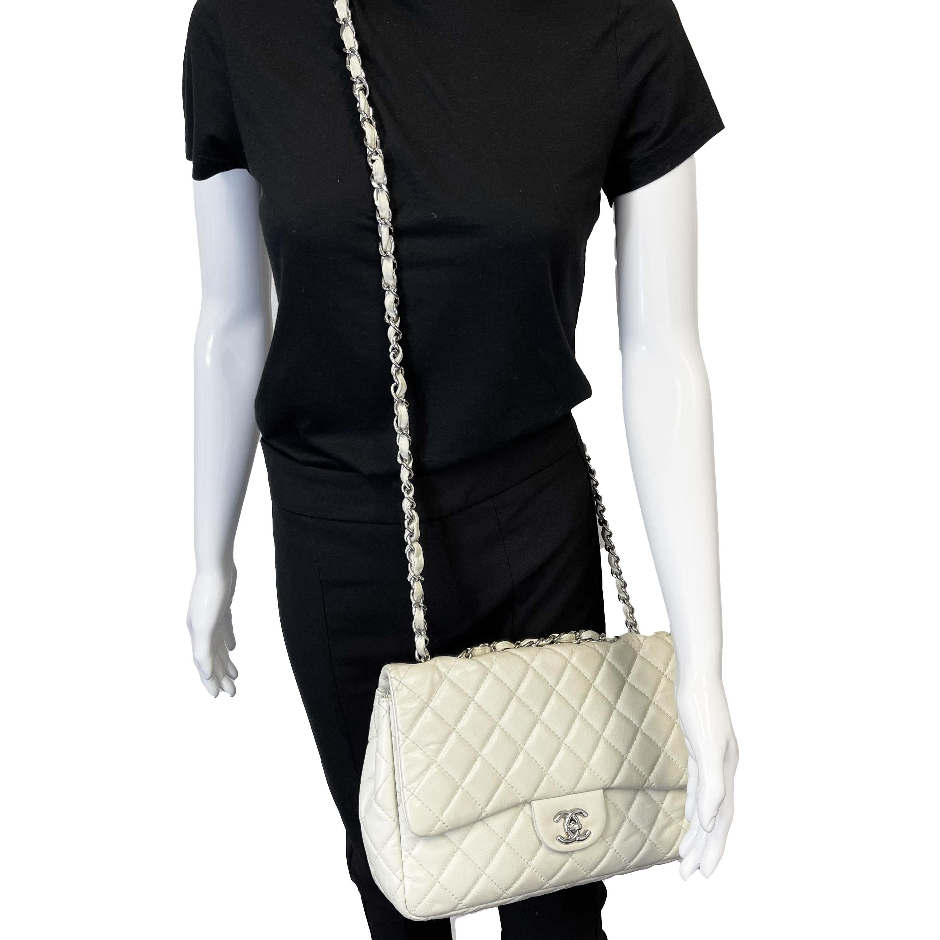 Chanel - Jumbo White Classic Flap - CC Silver Crossbody Shoulder Bag ...