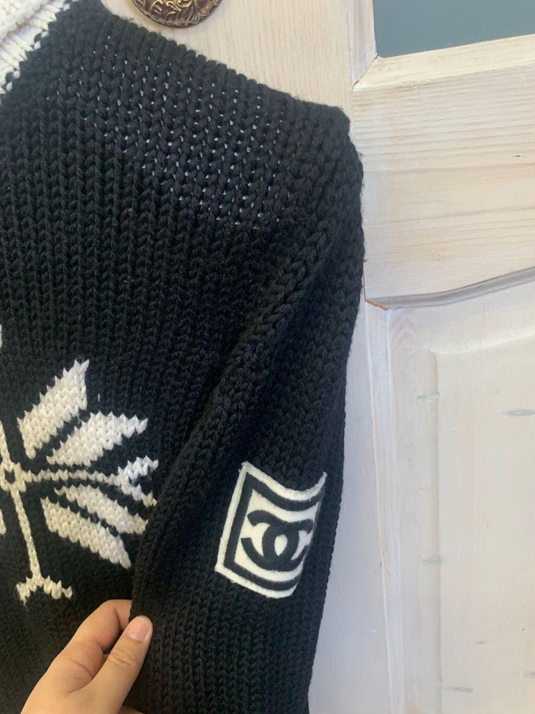 CHANEL and Karl Lagerfeld 2008 08 a Snowflake intarsia Sweater For Sale ...