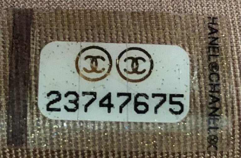 Chanel Label Click 4 Key Holder Quilted Calfskin Neutral For Sale at ...