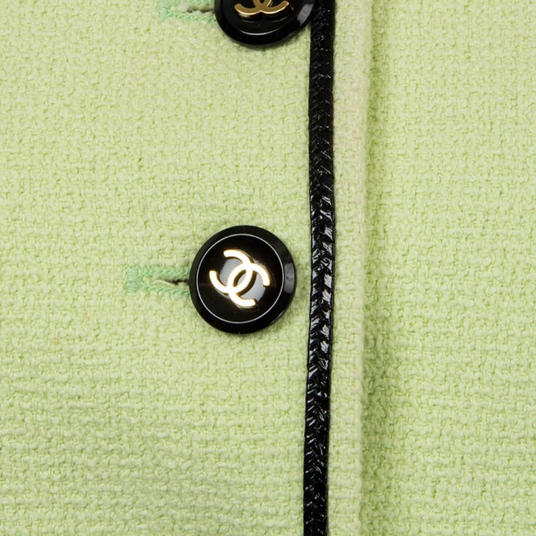 CHANEL lime green cotton 1995 95P ICONIC CROPPED TWEED Jacket 42 L For ...