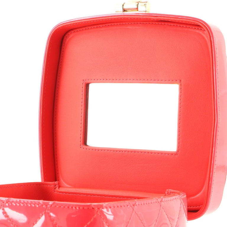 Chanel Makeup Case Minaudiere Quilted Patent Mini For Sale at 1stDibs