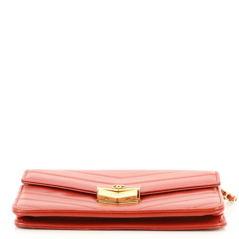 Chanel Medal Envelope Wallet on Chain Chevron Calfskin For Sale at 1stDibs