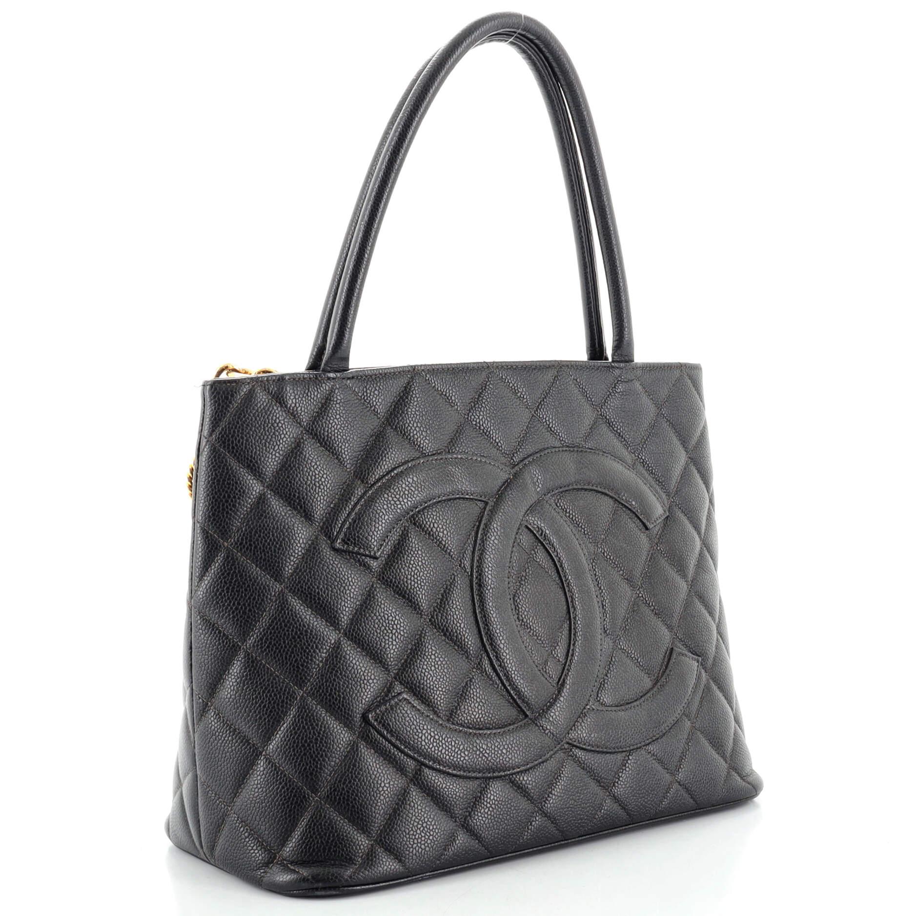 Chanel Medallion Tote Quilted Caviar at 1stDibs | chanel quilted ...