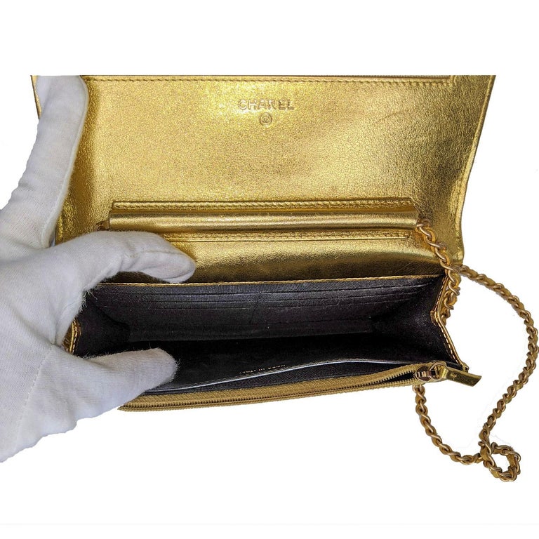 Chanel Metallic Croc Embossed Calfskin Wallet On Chain WOC at 1stDibs