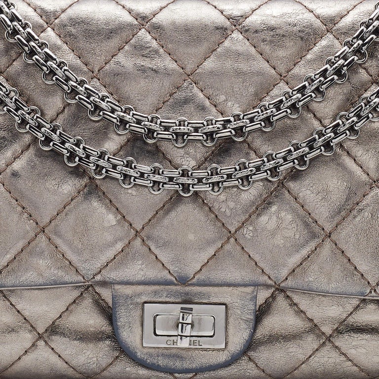 Chanel Metallic Grey Quilted Leather Reissue 2.55 Classic 226 Flap Bag ...