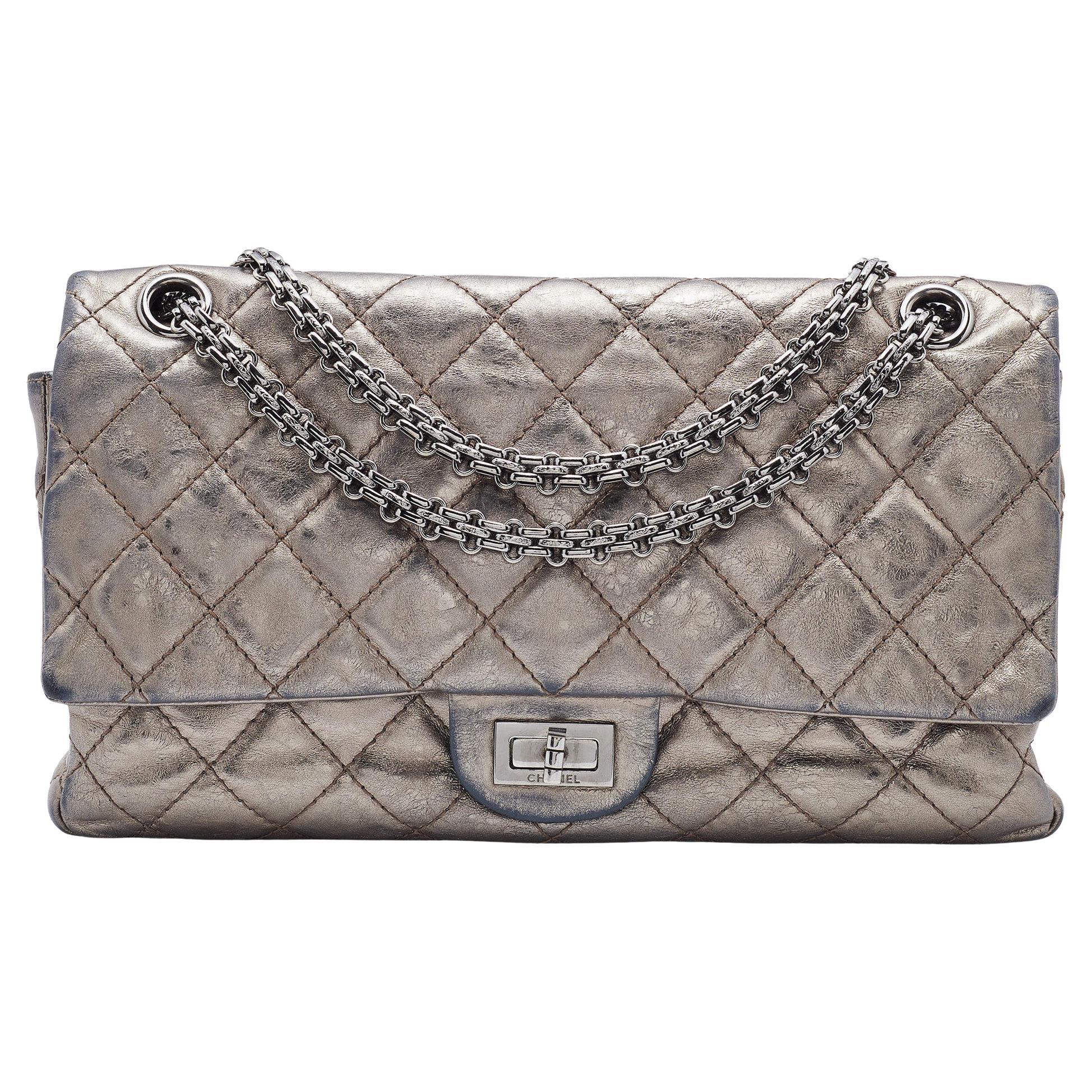 Chanel Metallic Grey Quilted Leather Reissue 2.55 Classic 226 Flap Bag ...