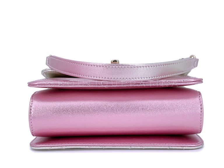 Chanel Metallic Mermaid Ombre Pink Mini Flap Bag GHW 66906 For Sale at ...