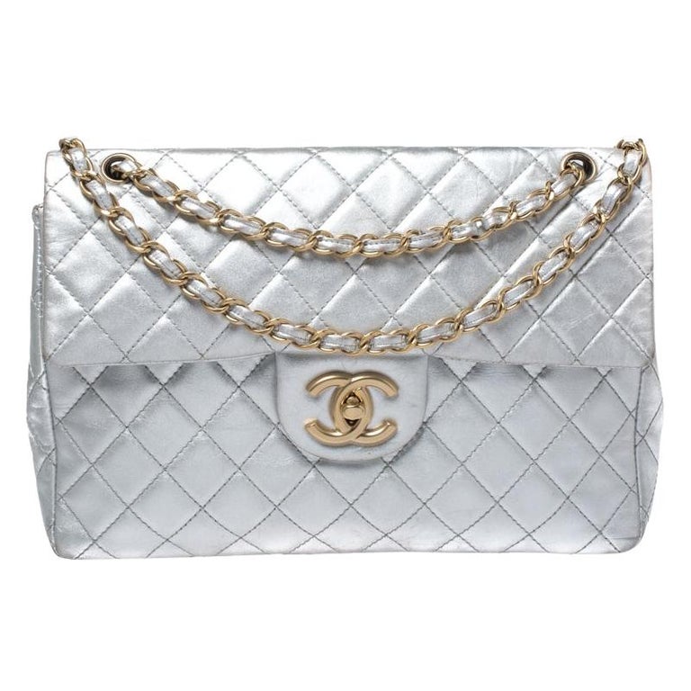 Chanel Metallic Silver Quilted Leather Maxi Classic Single Flap Bag For ...