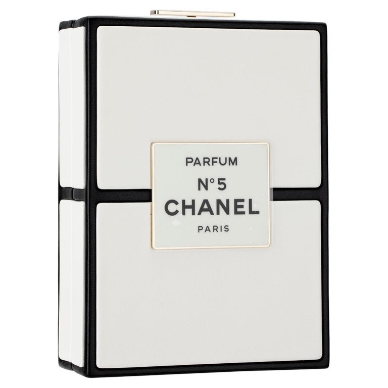 Chanel Minaudière Limited Edition White and Black Chanel No.5 Perfume ...