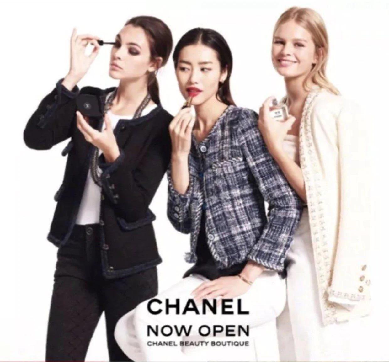 Chanel Most Iconic Globalization Collection Black Tweed Jacket For Sale ...