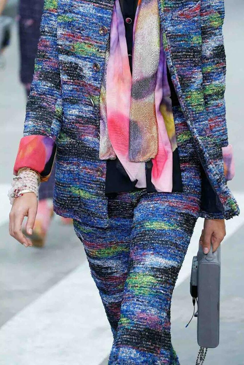 Chanel Natalia Vodianova Runway Tweed Jacket For Sale at 1stDibs