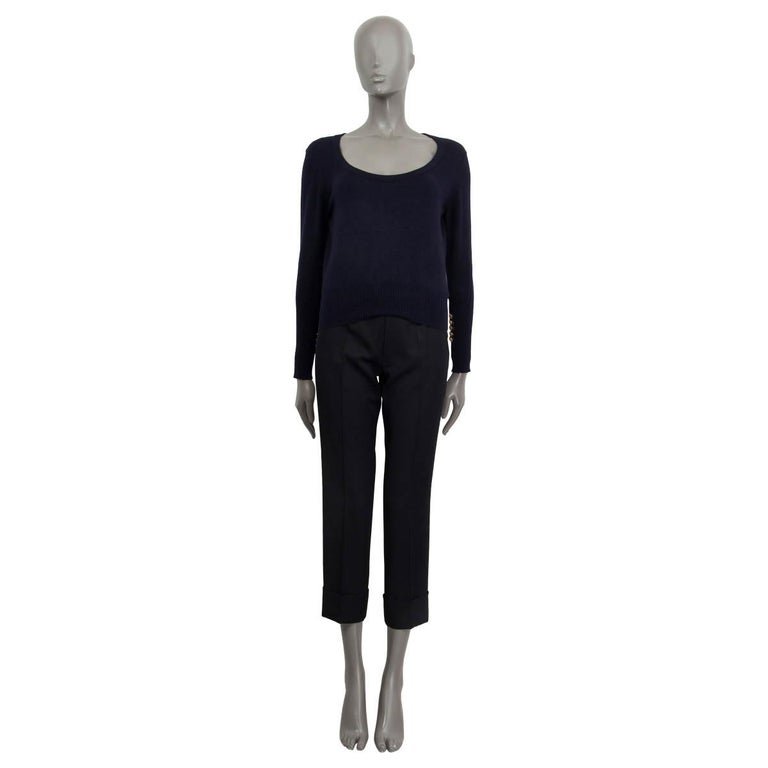 CHANEL navy blue cashmere ROUND NECK Sweater XS For Sale at 1stDibs