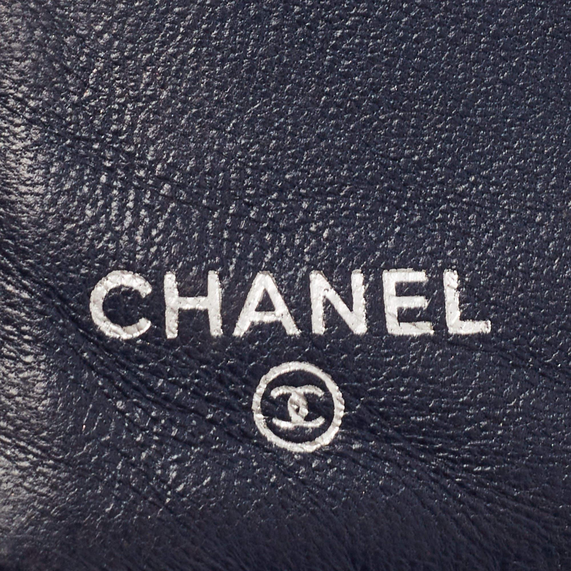 Chanel Navy Blue Quilted Leather CC French Wallet For Sale at 1stDibs