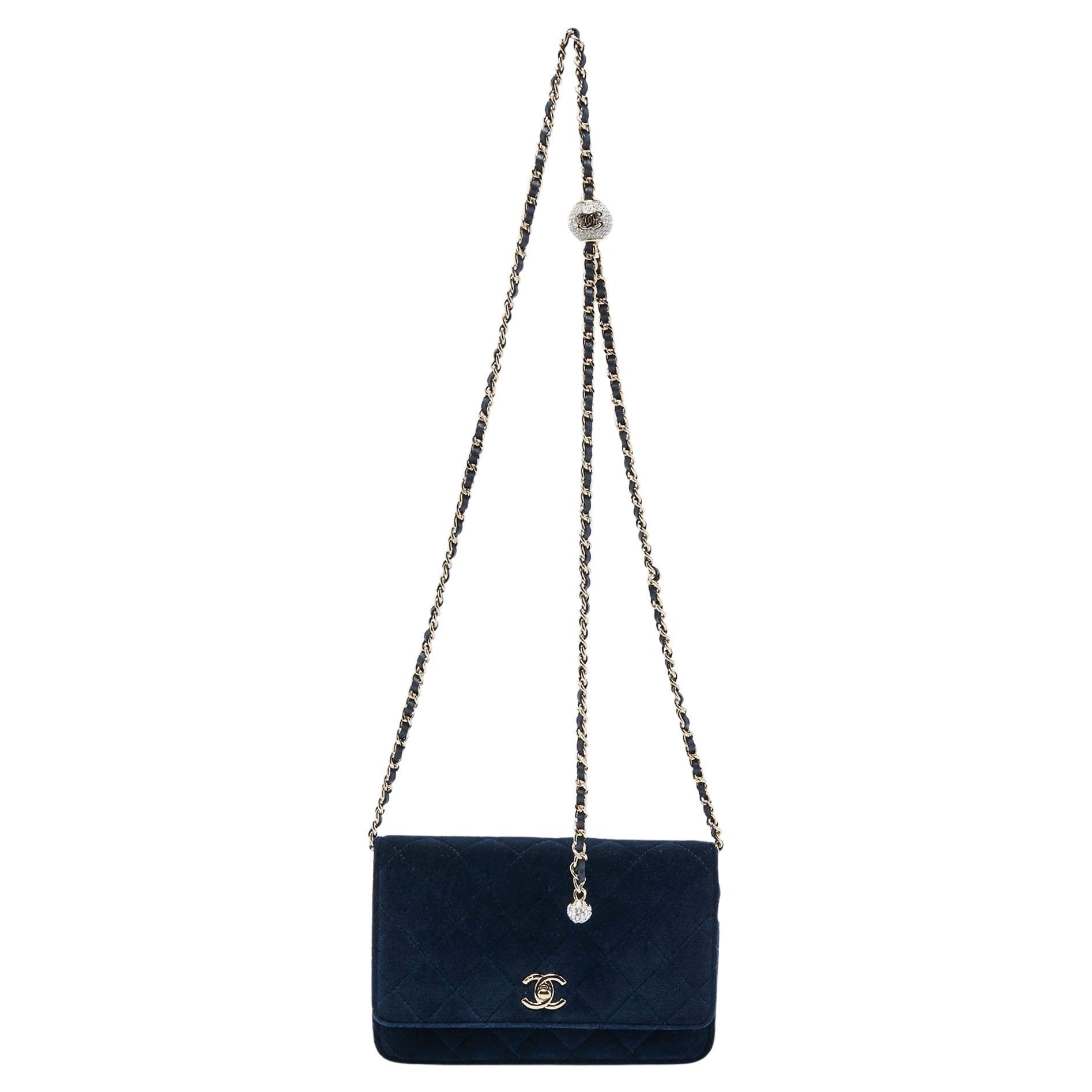 Chanel Navy Blue Quilted Velvet Pearl Crush Wallet on Chain For Sale at ...