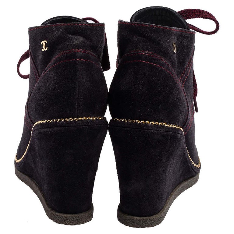 Chanel Navy Blue Suede Chain Wedge Boots Size 38 For Sale at 1stDibs