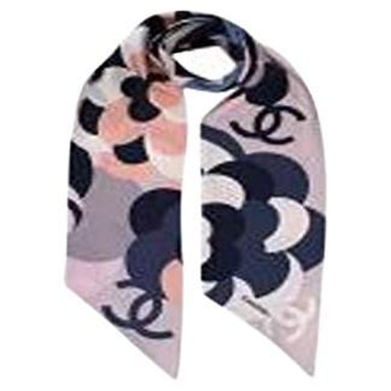 Chanel Navy and Pink Silk Twilly 155x15 For Sale at 1stDibs