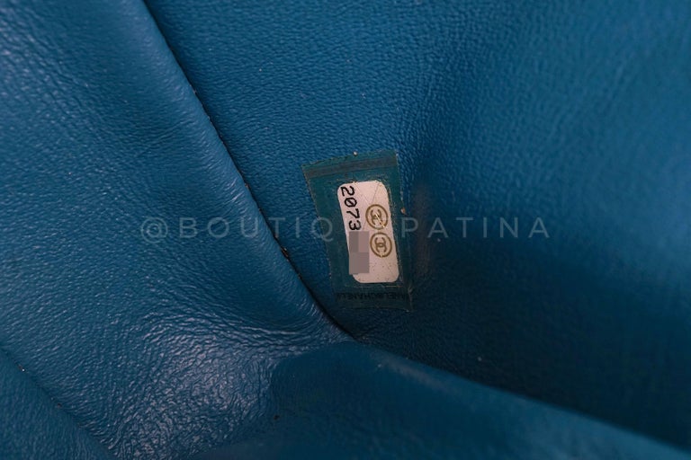 Chanel Ocean Blue Small Diana Flap Bag GHW Reissue 66990 For Sale at ...