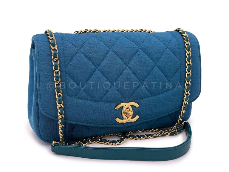 Chanel Ocean Blue Small Diana Flap Bag GHW Reissue 66990 For Sale at ...