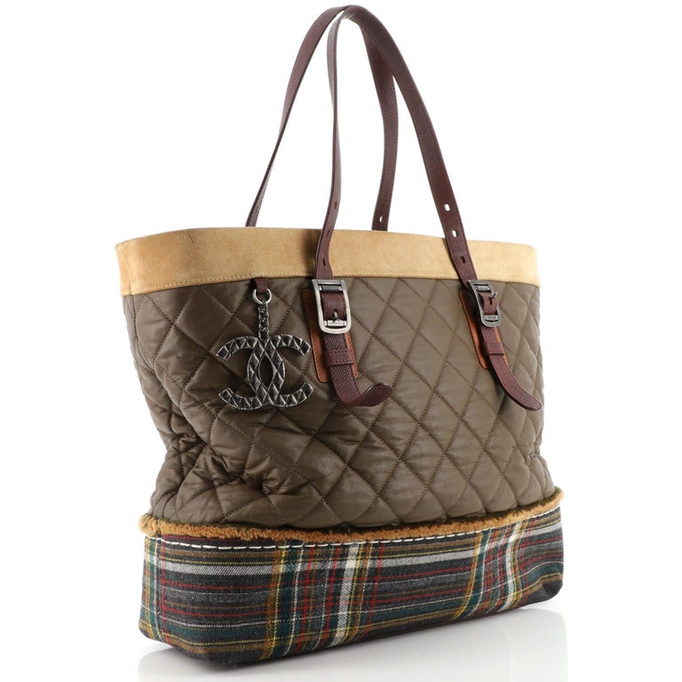 Chanel Paris-Edinburgh Tote Quilted Mixed Leather with Flannel Medium ...