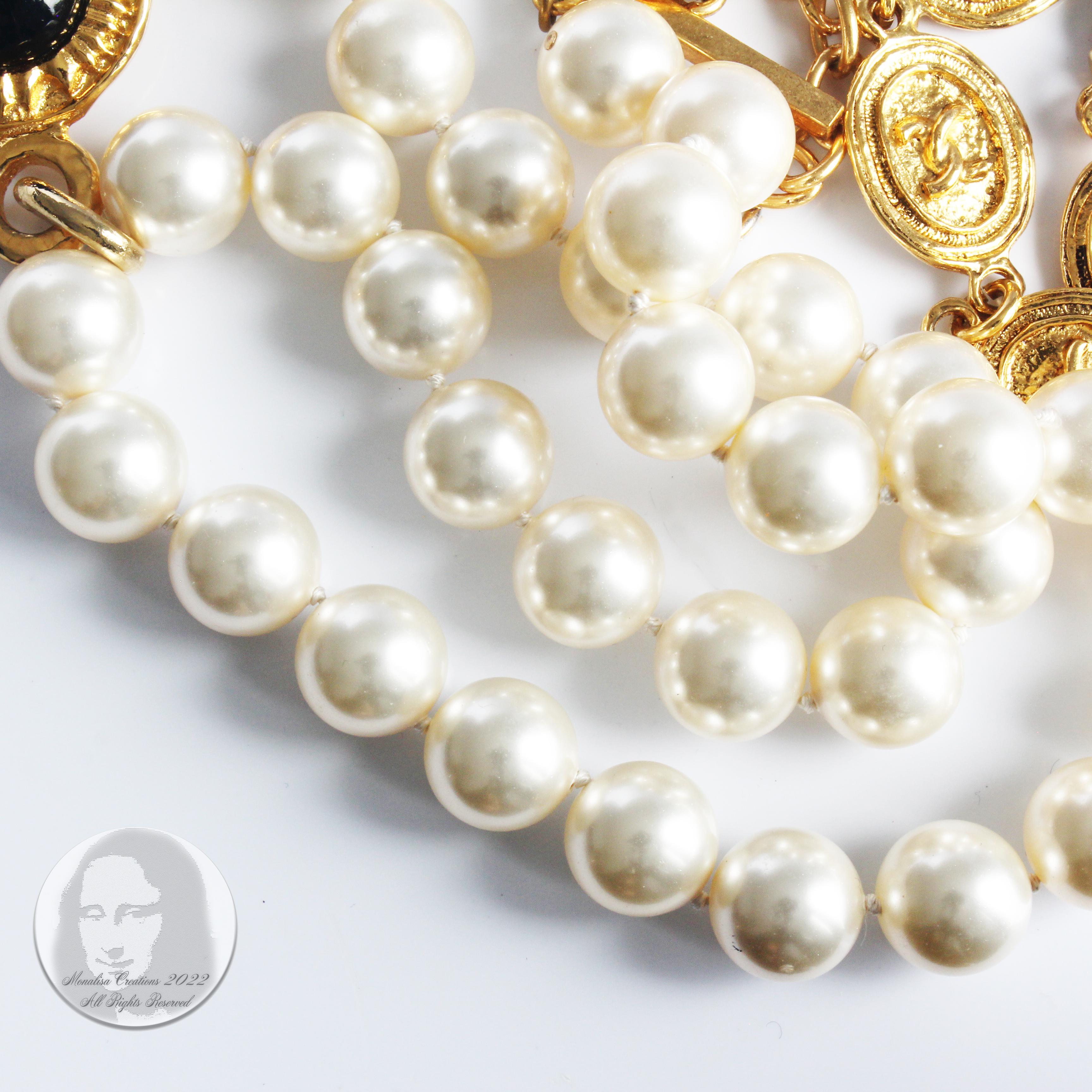 Chanel Pendant Necklace Poured Glass Pearls Gold CC Medallions Vintage ...
