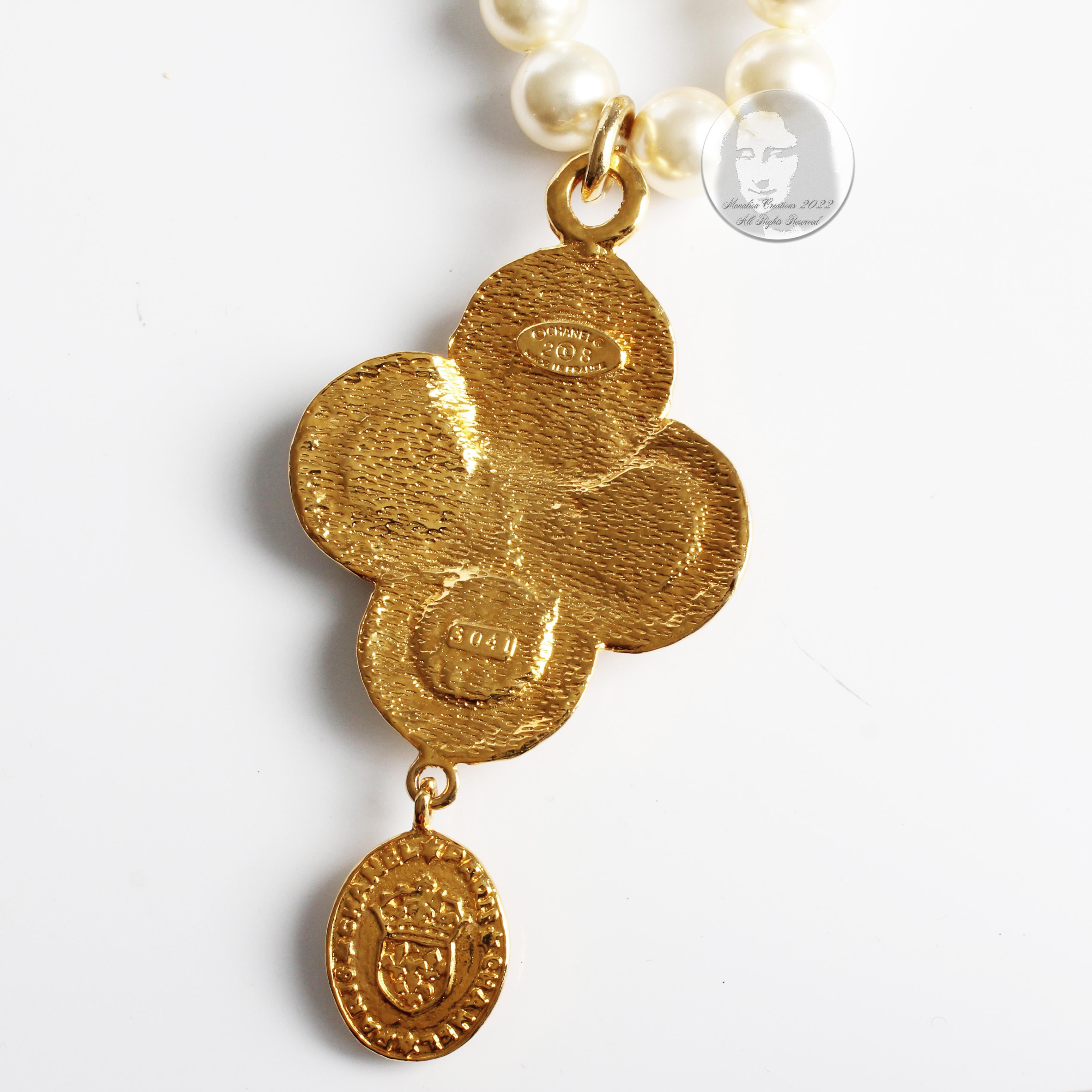 Chanel Pendant Necklace Poured Glass Pearls Gold CC Medallions Vintage ...