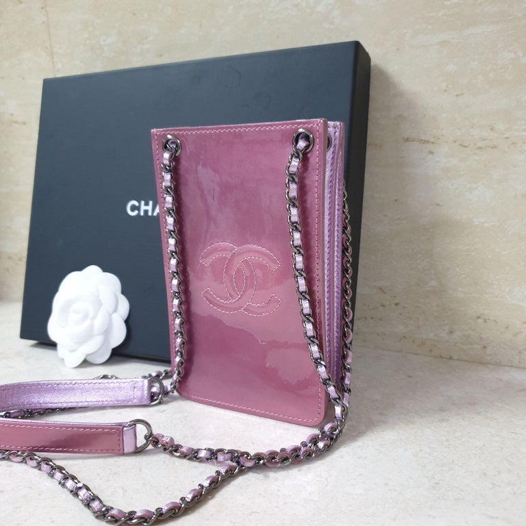 Chanel Pink Patent Leather CC Phone Holder Crossbody Bag at 1stDibs