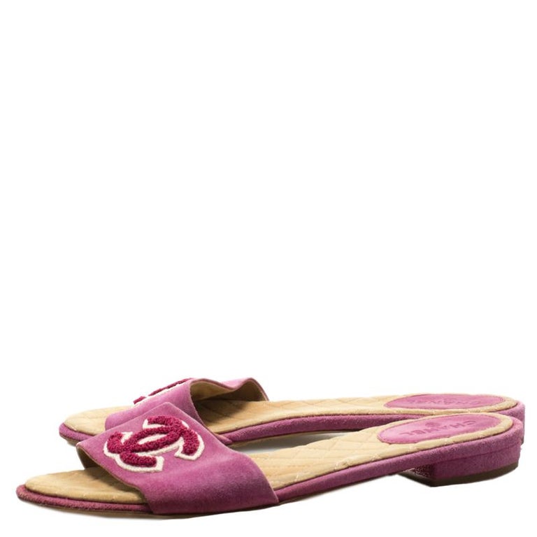 Chanel Pink Suede CC Open Toe Flat Slides Size 37 For Sale at 1stDibs