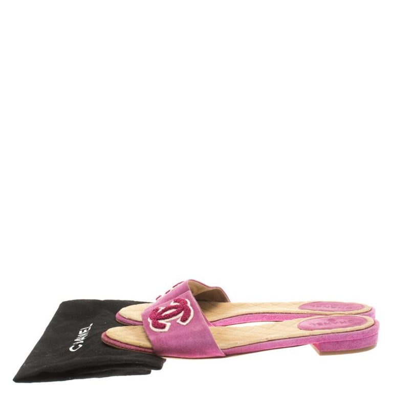 Chanel Pink Suede CC Open Toe Flat Slides Size 37 For Sale at 1stDibs