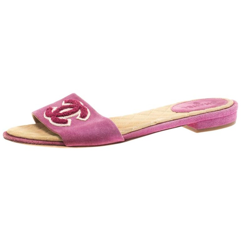 Chanel Pink Suede CC Open Toe Flat Slides Size 37 For Sale at 1stDibs