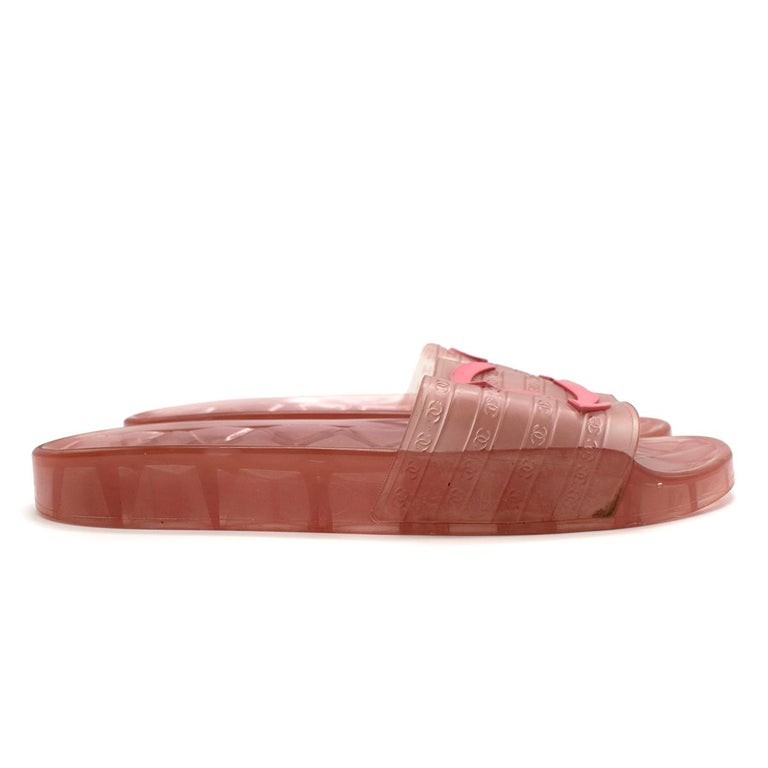 Chanel Pink Translucent CC Slide Sandals - Us size 11 For Sale at ...
