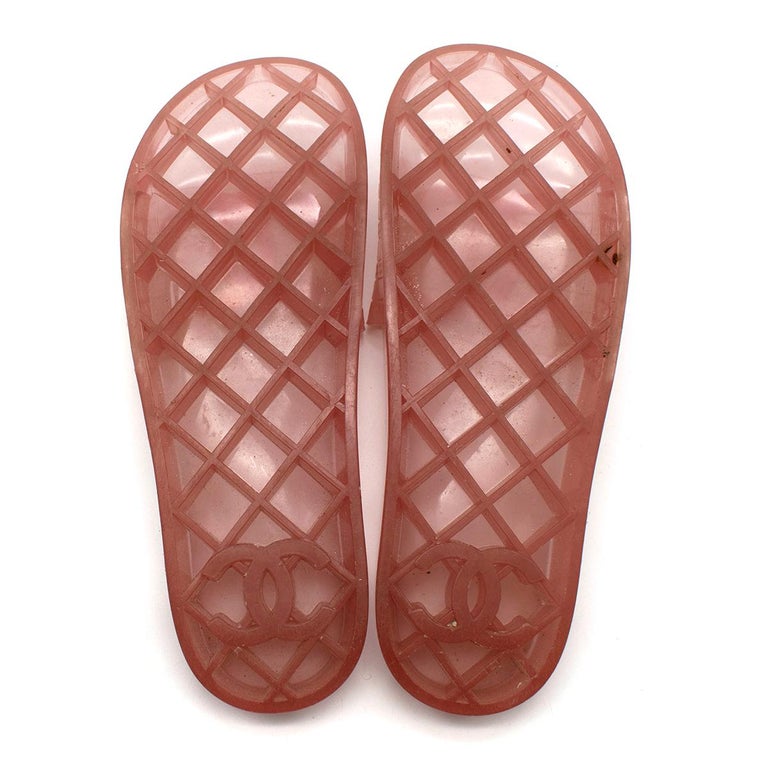 Chanel Pink Translucent CC Slide Sandals - Us size 11 For Sale at ...