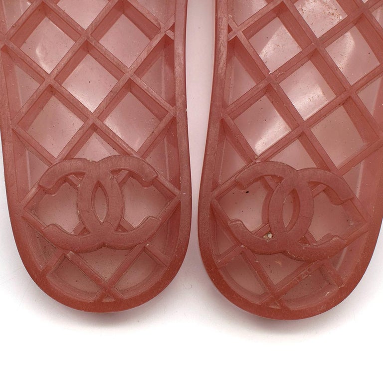 Chanel Pink Translucent CC Slide Sandals - Us size 11 For Sale at ...
