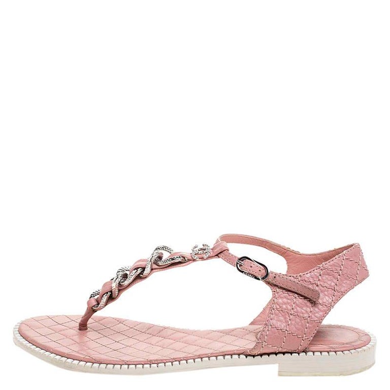 Chanel Pink/White Quilted Leather Chain Link Thong Flat Sandals Size 41 ...