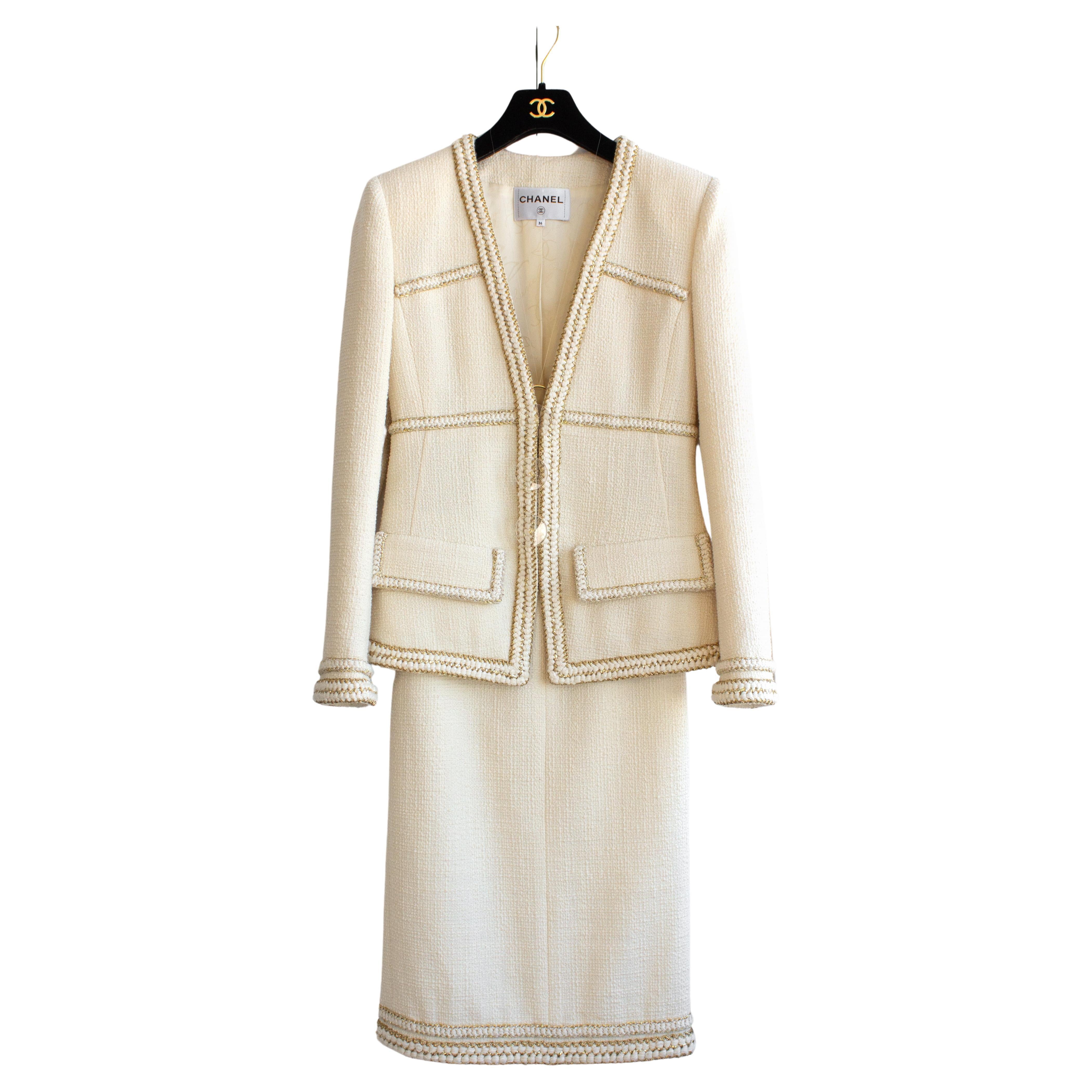 Vintage Chanel Suits, Outfits and Ensembles - 322 For Sale at 1stDibs ...