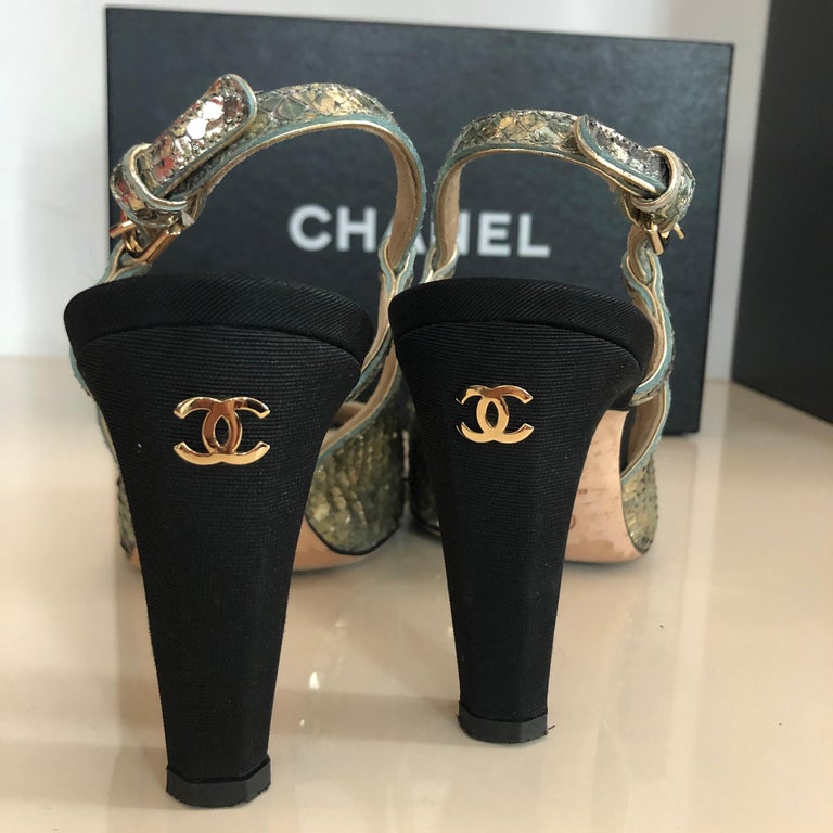Chanel Python Effect Fabric And CC Logo Slingbacks For Sale at 1stDibs