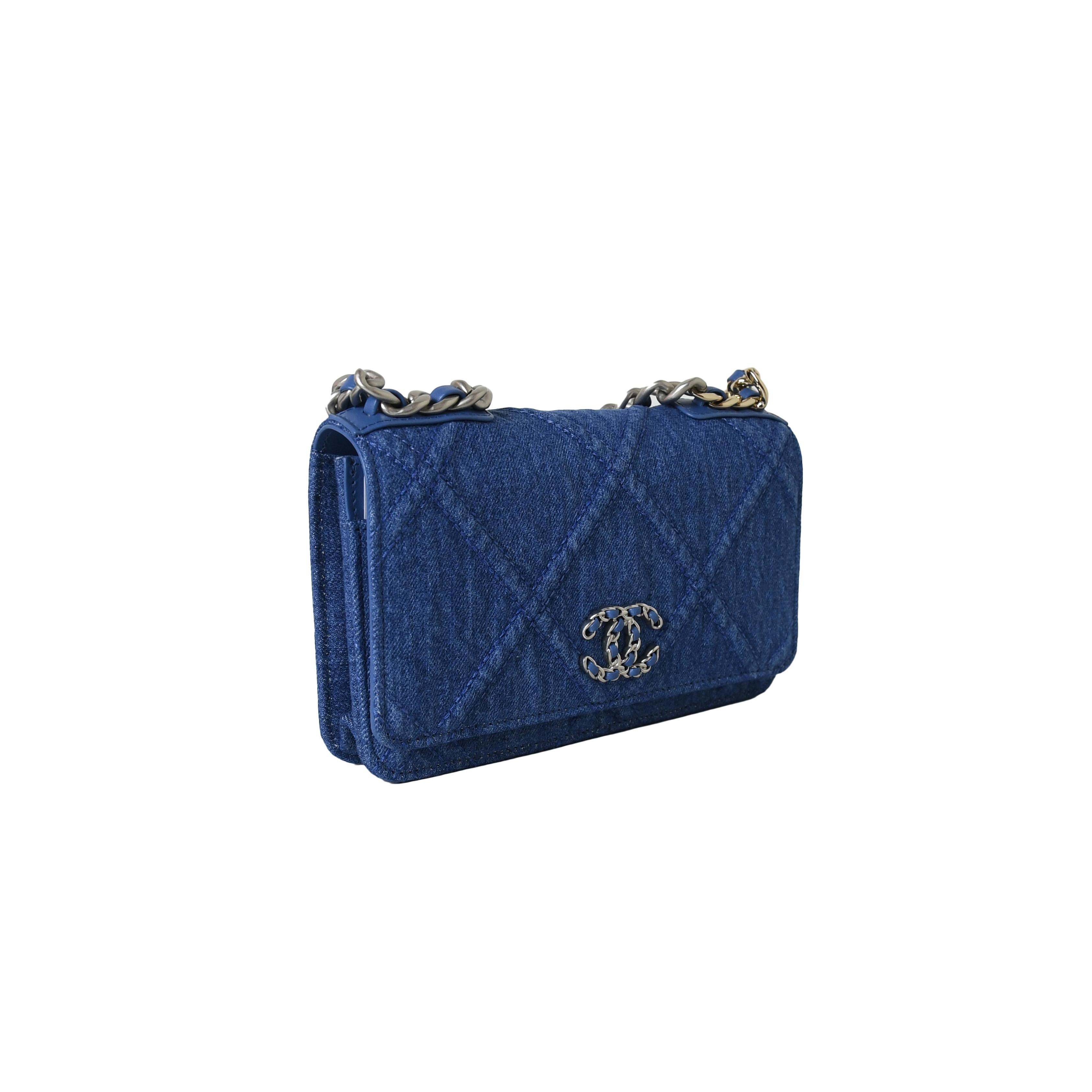 Chanel Quilted Wallet On Chain 19 Silver Denim Blue For Sale at 1stDibs