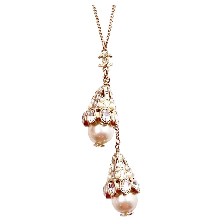 Chanel Rare Gold CC Crystal Pearl Tear Drops Necklace For Sale at 1stDibs