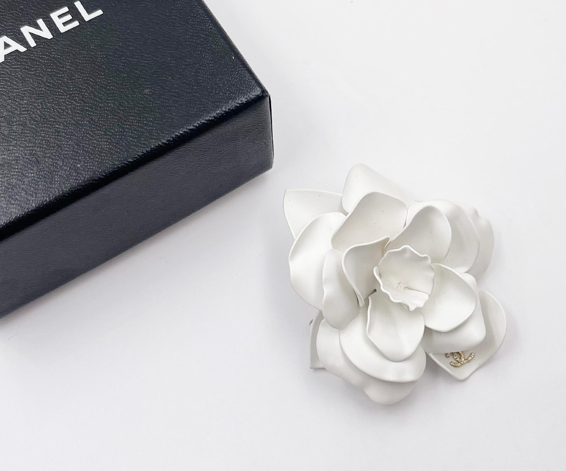 Chanel Rare White Camellia Silver CC Brooch For Sale at 1stDibs