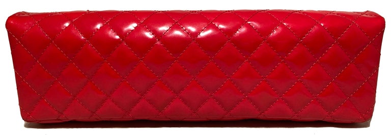 Chanel Red 2.55 Reissue Quilted Patent Leather East/West Clutch at ...